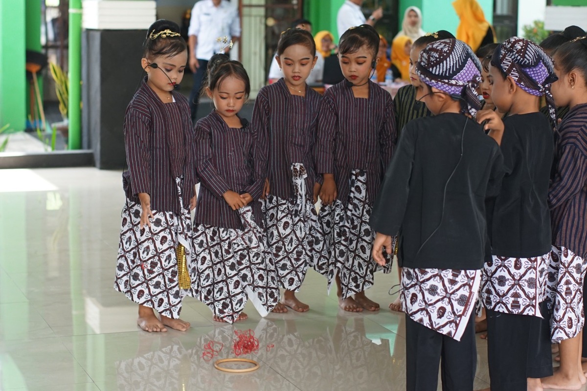 Dolanan Anak, Sleman Hidupkan Tradisi di Tengah Peringatan 13 Tahun ...